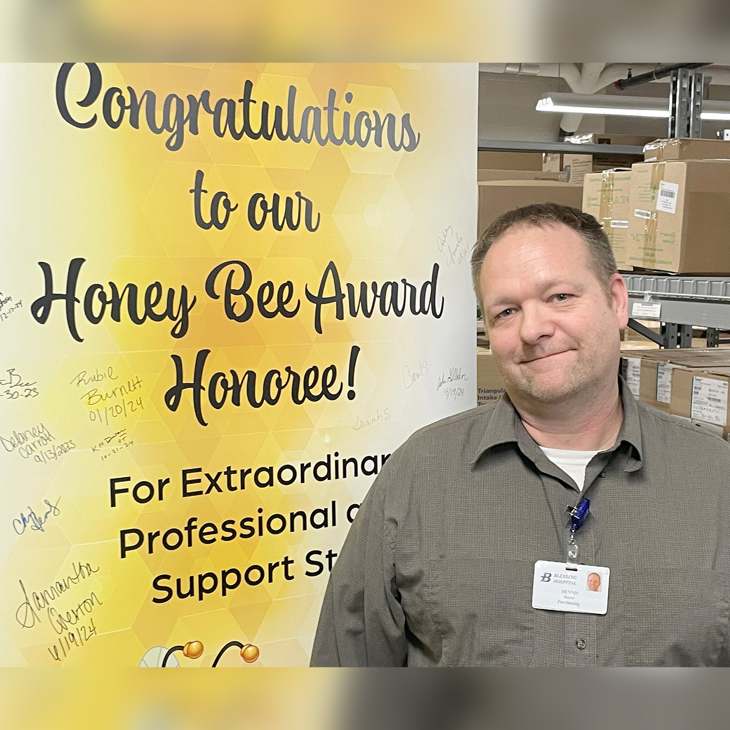 Purchasing buyer earns Honey Bee Award | Blessing Health System